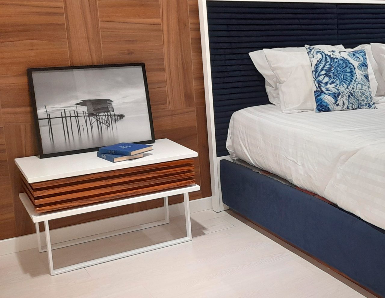 Camas - Linhas Direitas